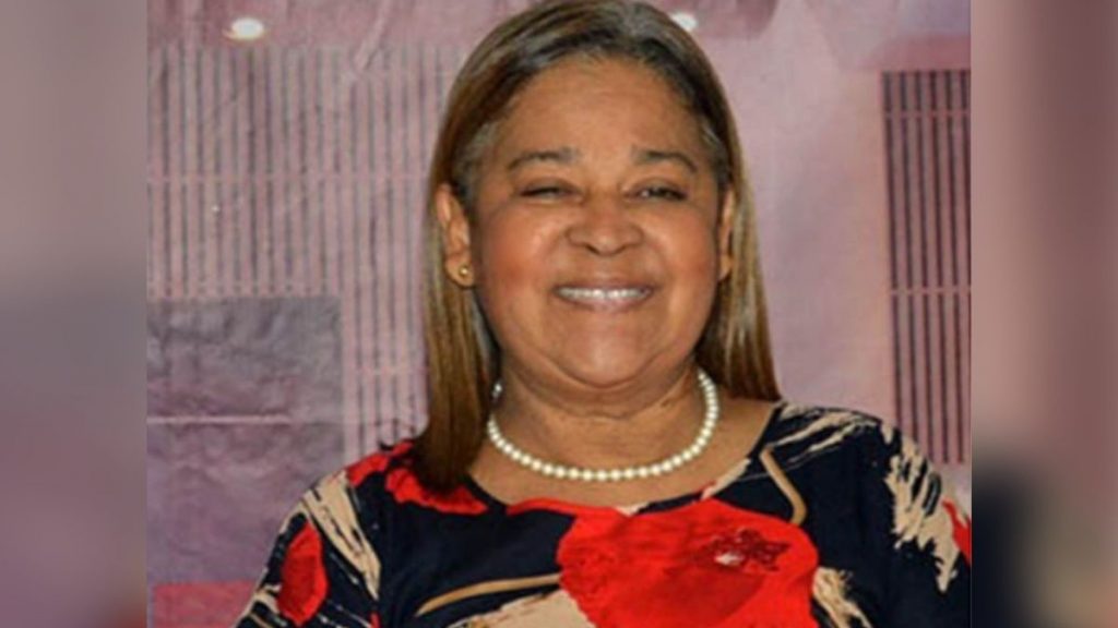 La cultora Ana Cecilia Almanza requiere terapia ECMO de manera urgente ...