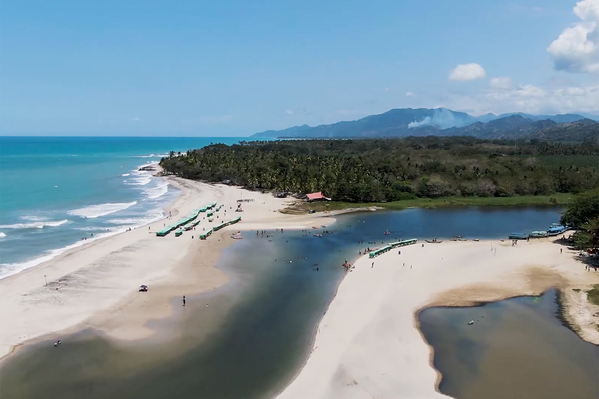 Top 10 de las playas que se guardan entre las montañas de Santa Marta ...