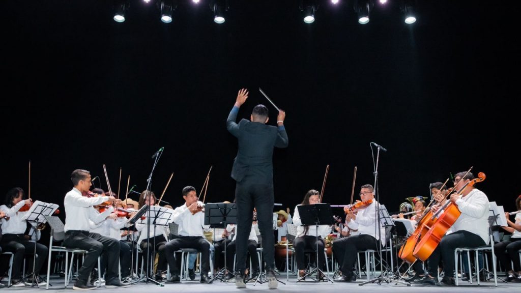 Más de 500 espectadores disfrutaron del ‘Encuentro de Orquestas ...