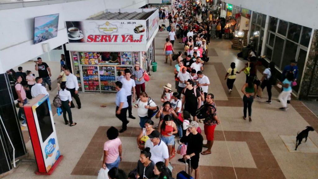 Más de 42 mil personas se movilizaron por la terminal de Santa Marta durante el fin de semana ...