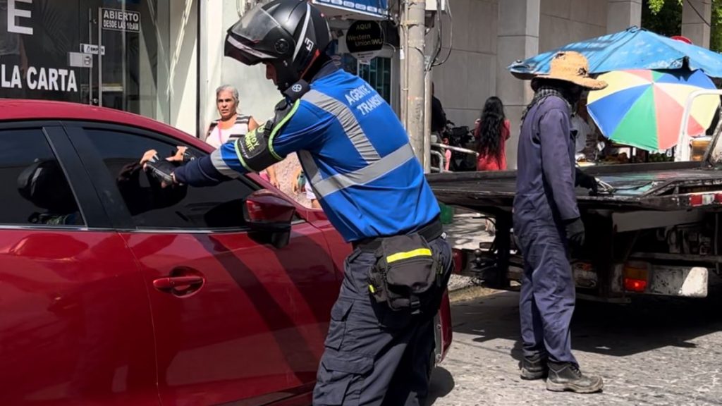 ‘Que no te pillen mal parqueado’: campaña contra el estacionamiento ...
